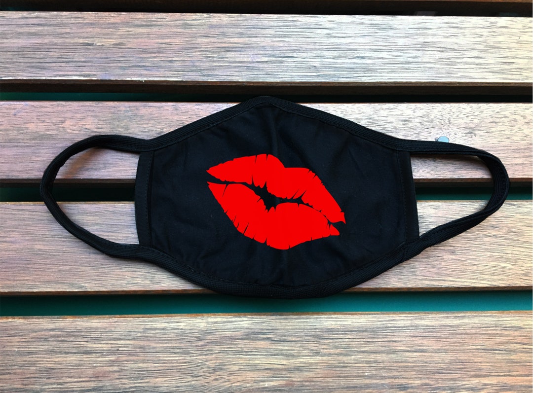 Lipstick Kiss Face Mask, Lips Kiss Mask | One Size Adult Mask, Reusable ...