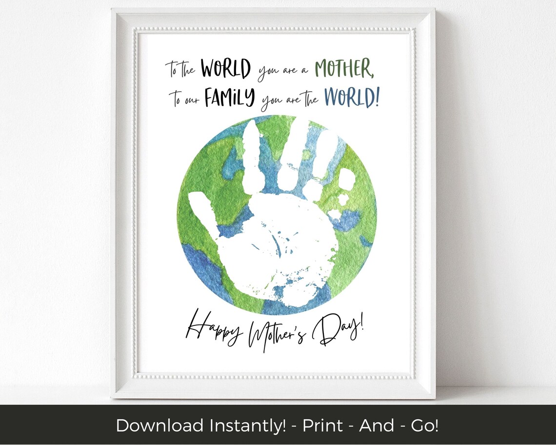 Handprint Craft Card Gift for Mom, Preschool Printable Handprint ...