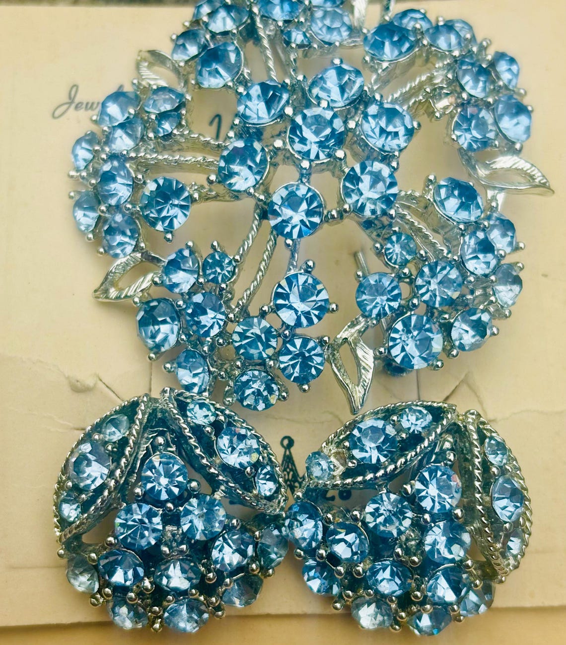 Vintage on Original Card Albert WEISS Blue Rhinestone Flower Demi ...