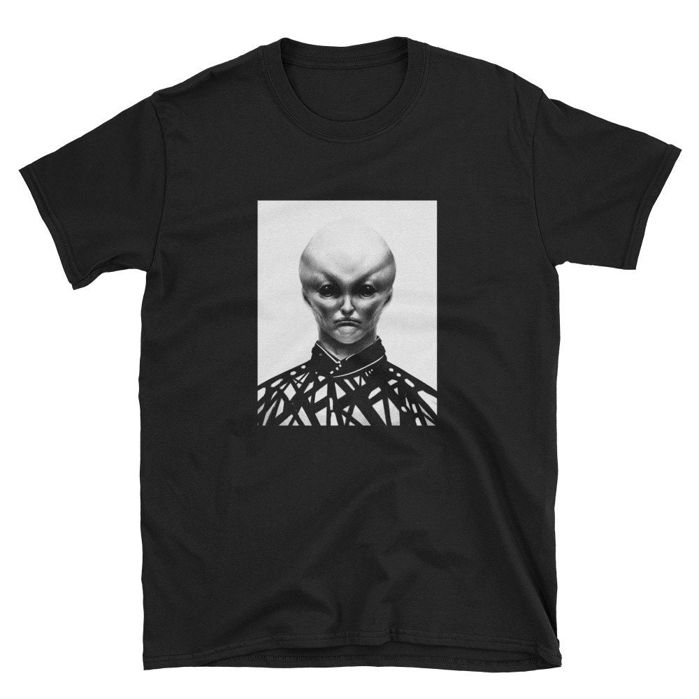 Alien Human Hybrid Portrait Unisex T-shirt Horror Sci-fi - Etsy