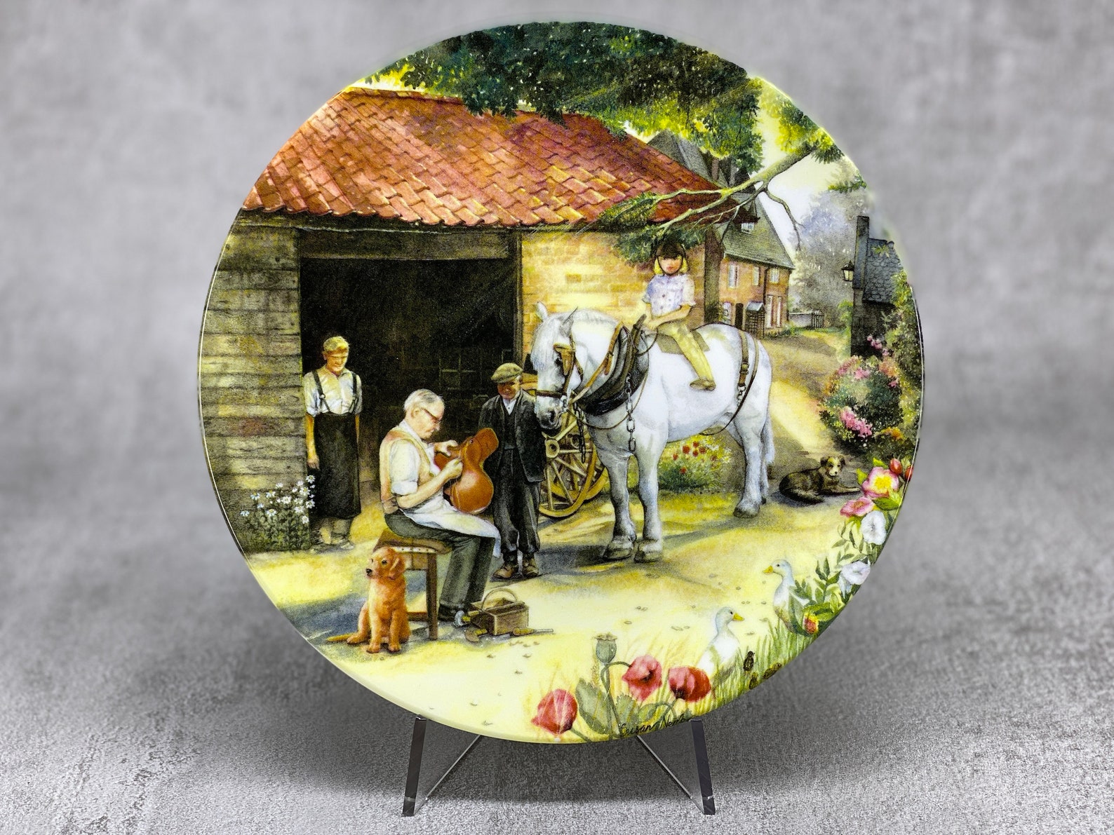 OLD COUNTRY CRAFTS Porcelain Plates Collection by Susan Neal, Royal ...