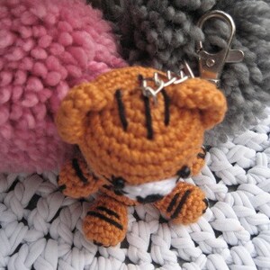 Amigurumi Tiger Keychain, Keychain Tiger, Crochet Plush Tiger, Cute ...