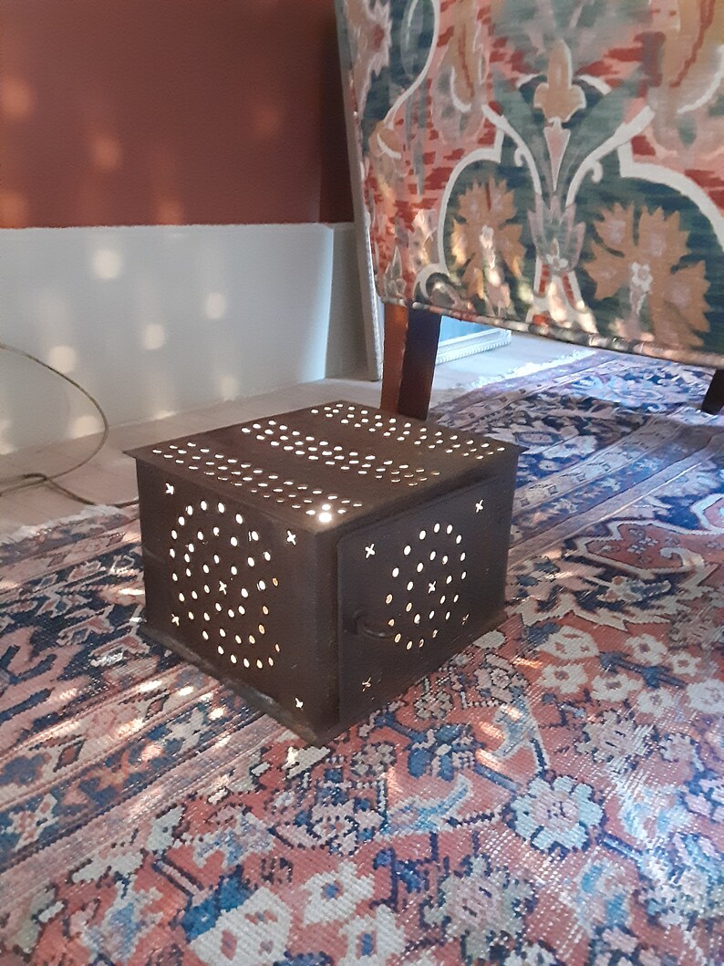 Farmhouse Night Light - Etsy