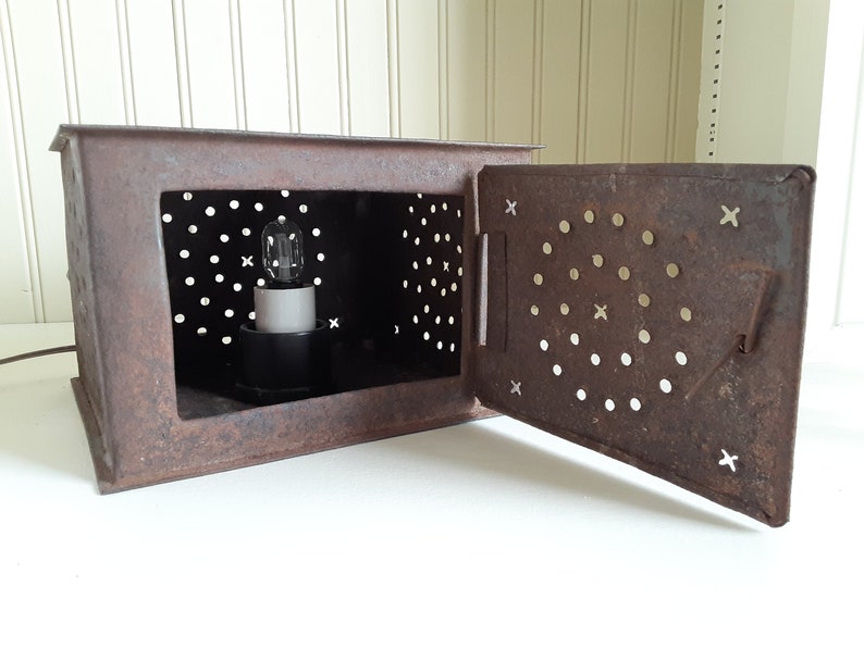 Farmhouse Night Light - Etsy