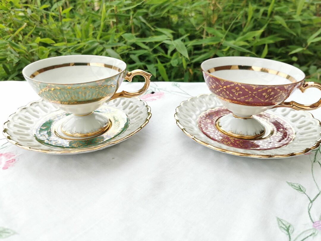 Pair of Footed Teacups With Gold and Lustre Finish, Stylish Cups, Gift ...