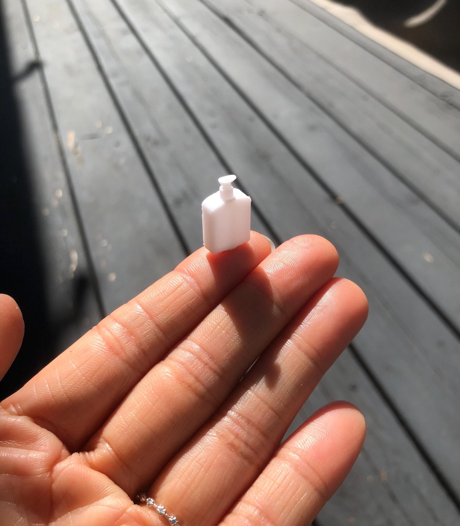 Unpainted Unlabeled DIY 1:12 Miniature Dollhouse Pump Bottle Lotion ...
