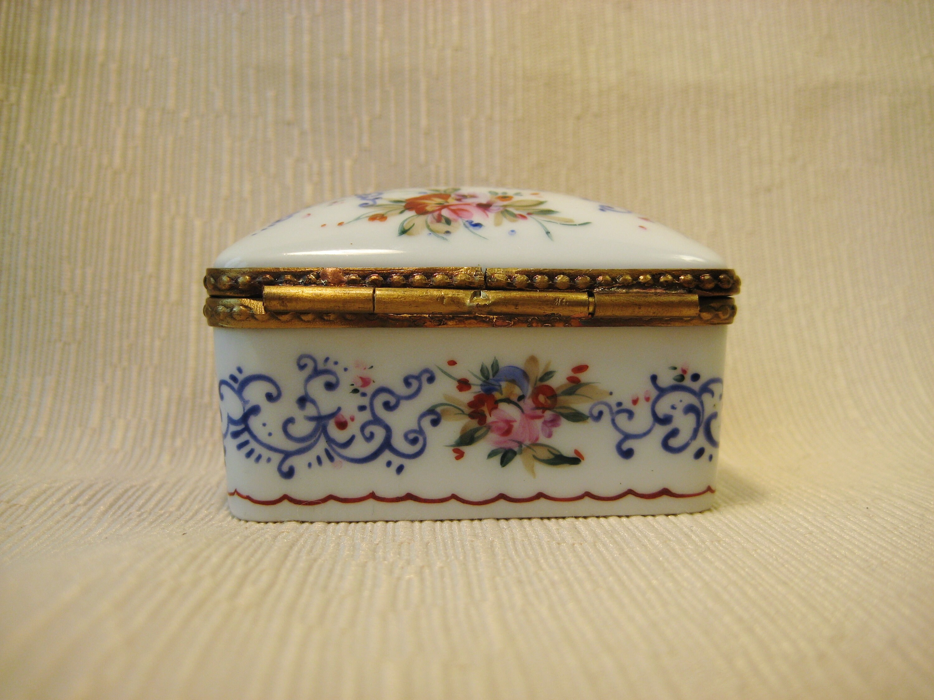 Limoges Porcelain Box in Miniature. Hand Painted. Small Rectangle. Blue ...