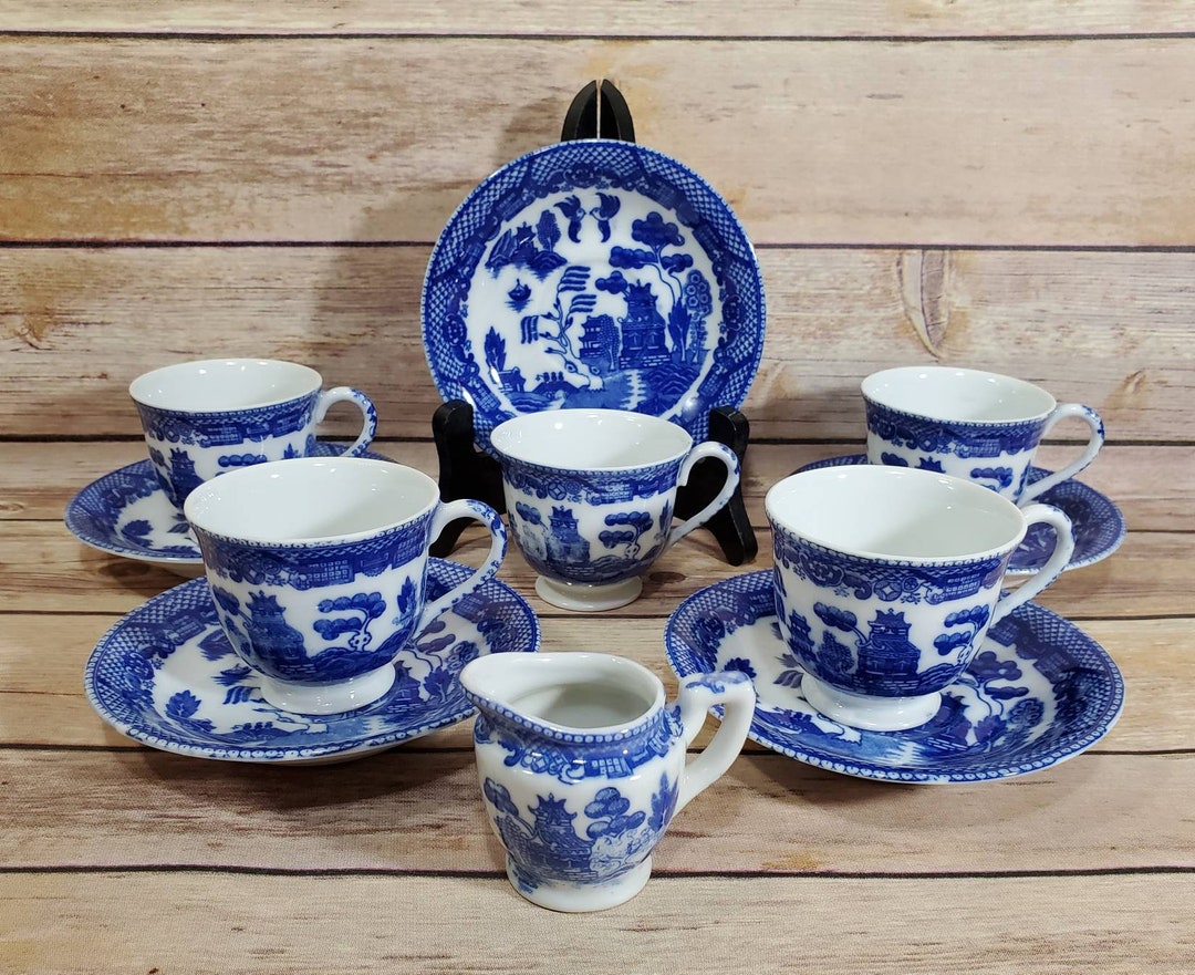Maruta Blue Willow China Set / Demitasse Cups Saucers and - Etsy