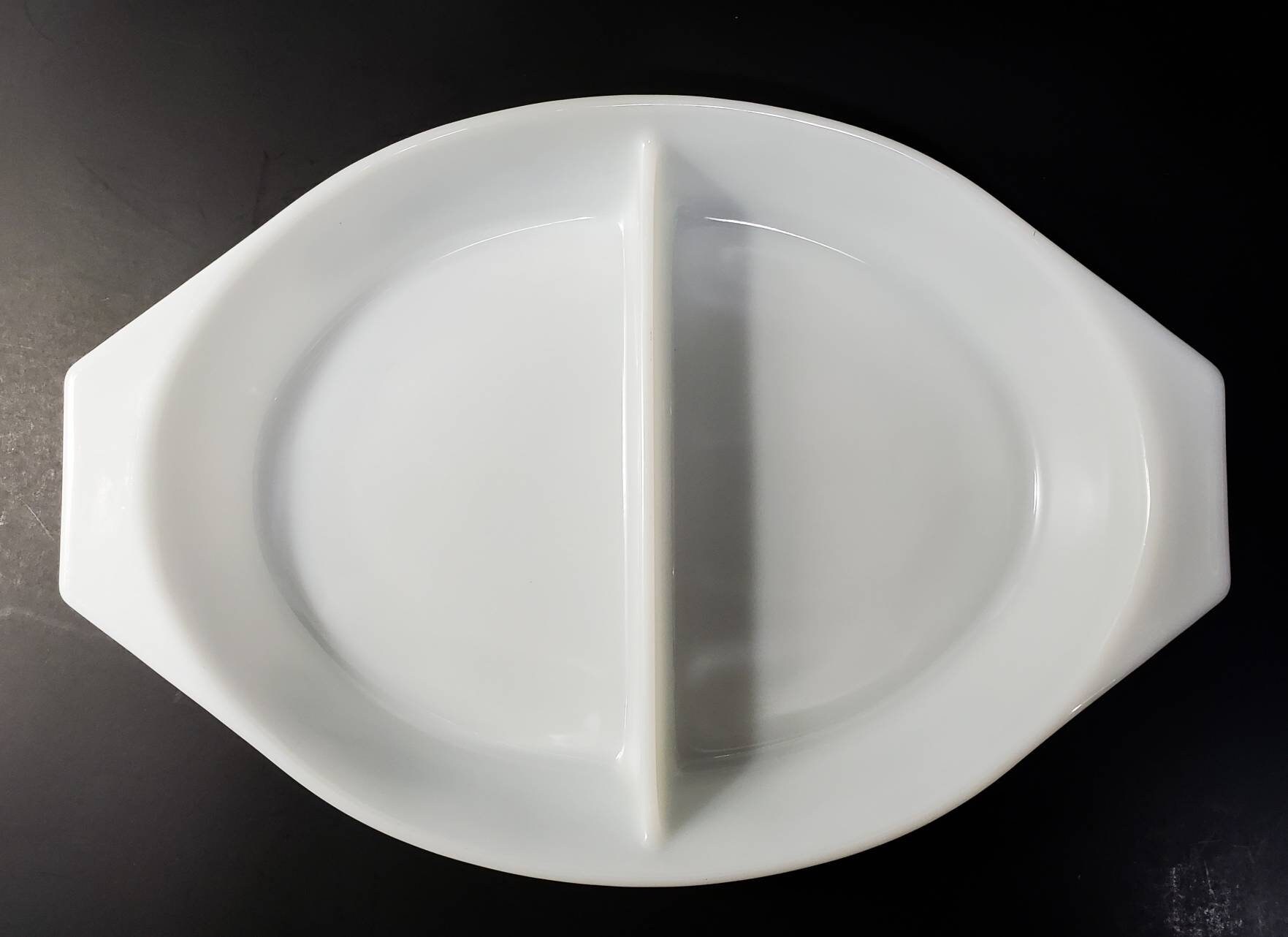 Vintage Pyrex Divided Serving Dish / 1.5 Quart / Black Scroll - Etsy