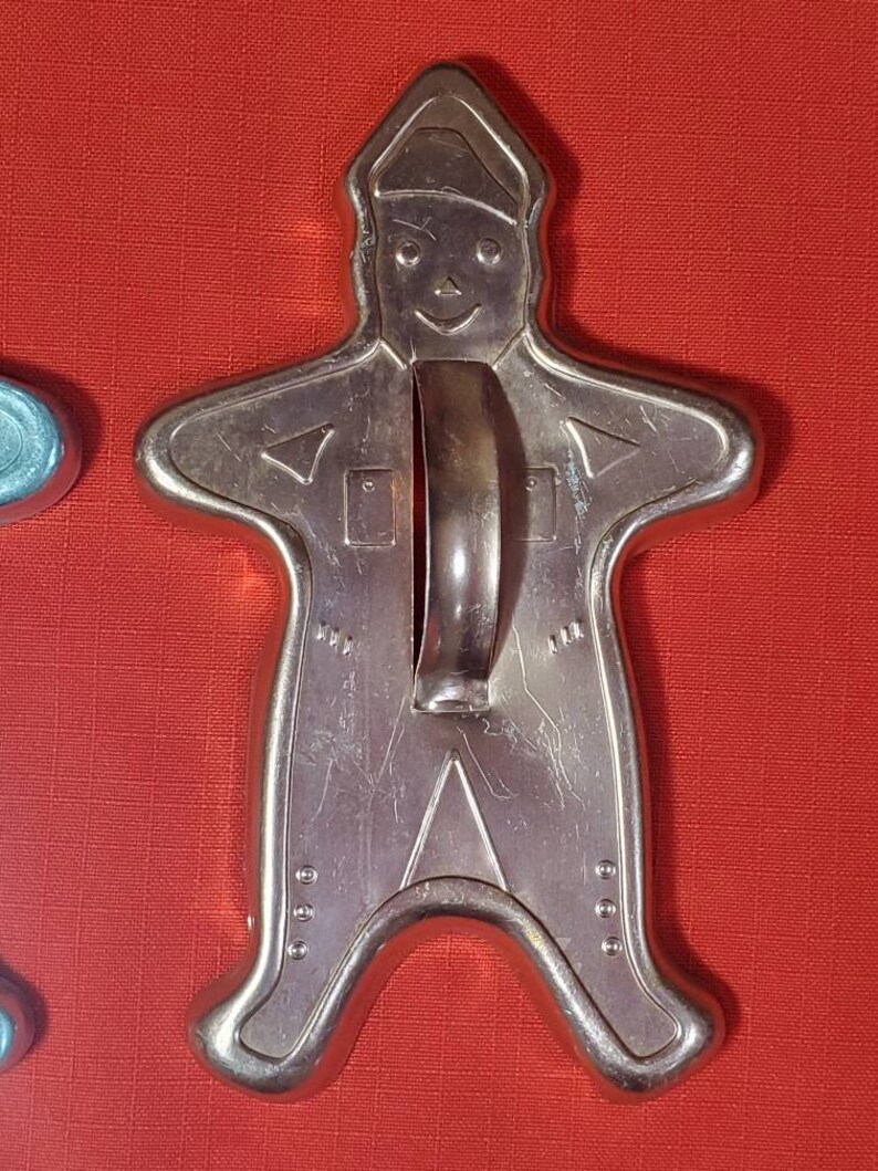 Vintage Aluminum Gingerbread Man Cookie Cutters / Copper Colored ...