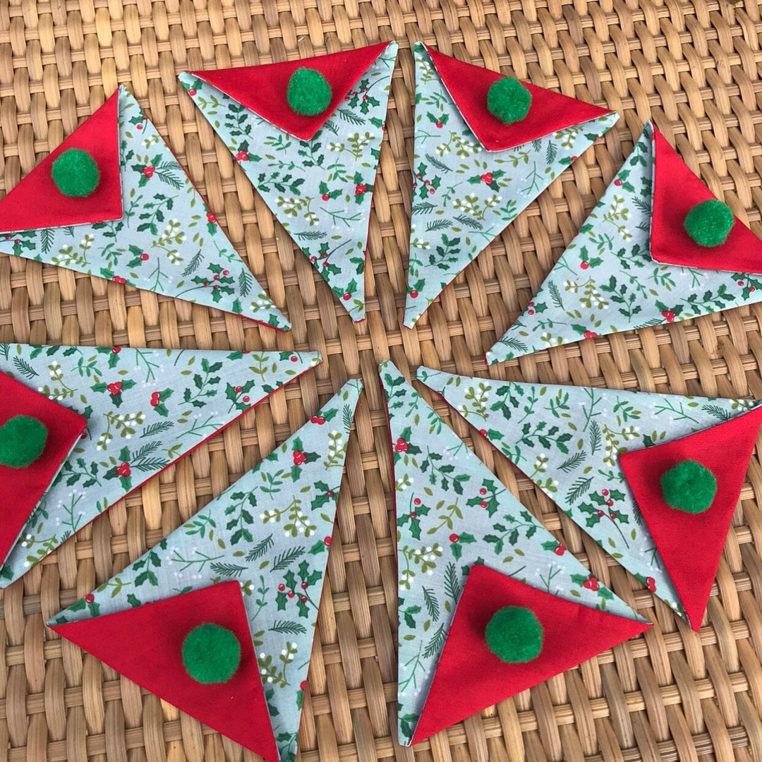Bunting Flags for Christmas Holly Fabric Garland With Pom-poms xmas ...
