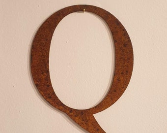 Rusty Letter / Flat Metal Rusty Letter W / Metal / Letter / Garden ...