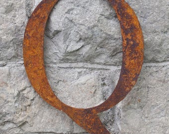 Rusty Letter / Flat Metal Rusty Letter W / Metal / Letter / Garden ...