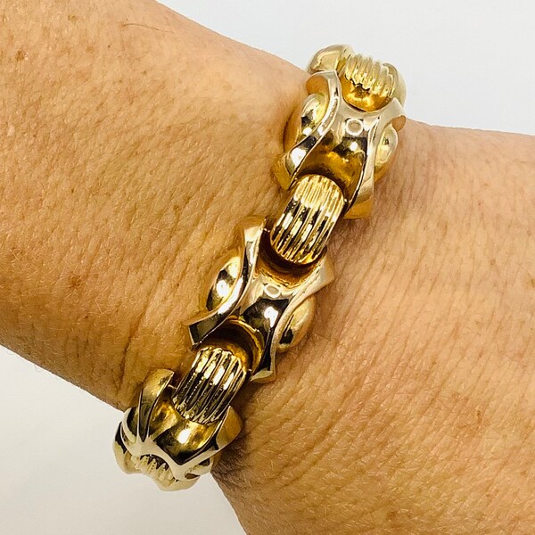 Latch Bracelet - Etsy