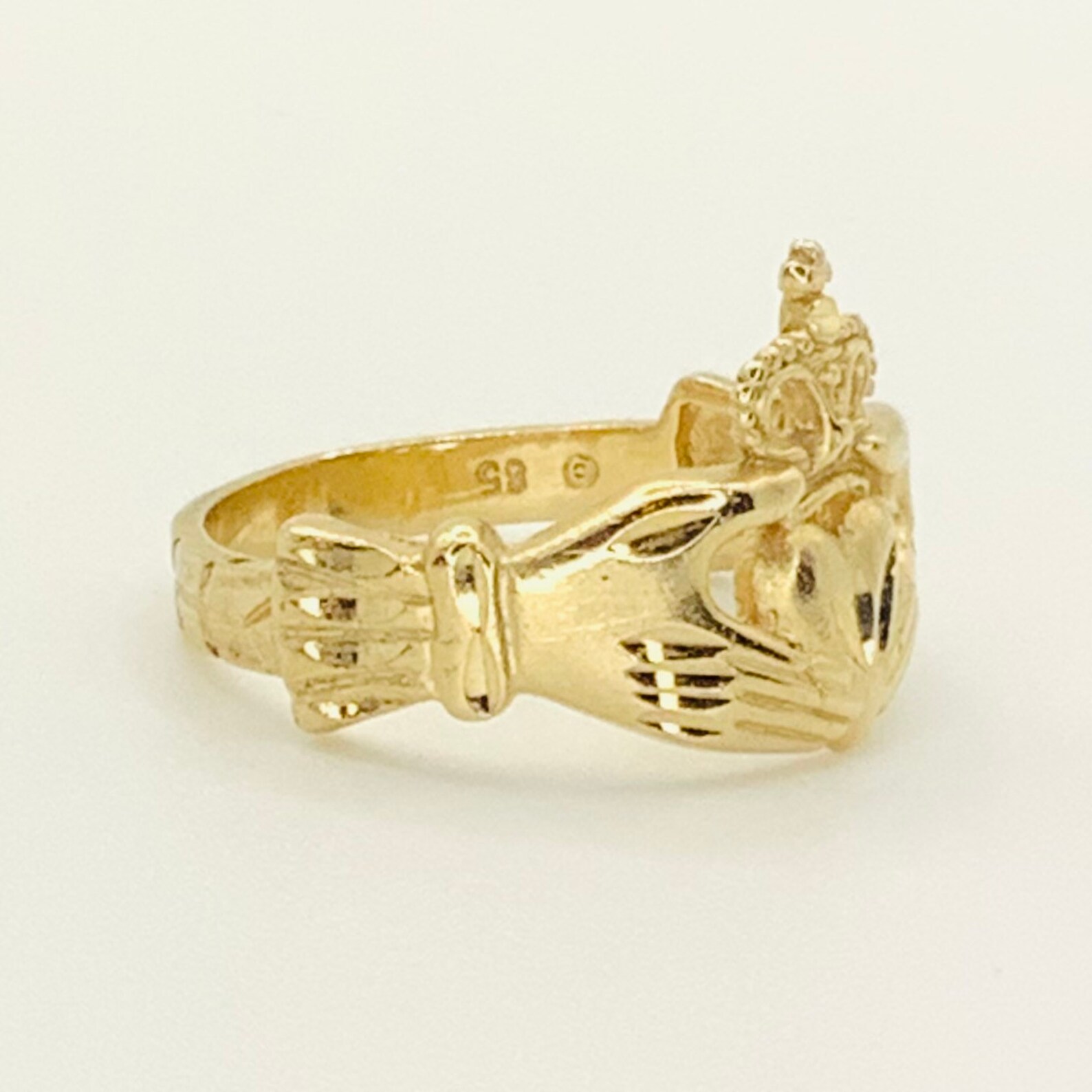 Vintage 14K Gold Irish Claddagh Ring Love Promise Hands Heart - Etsy
