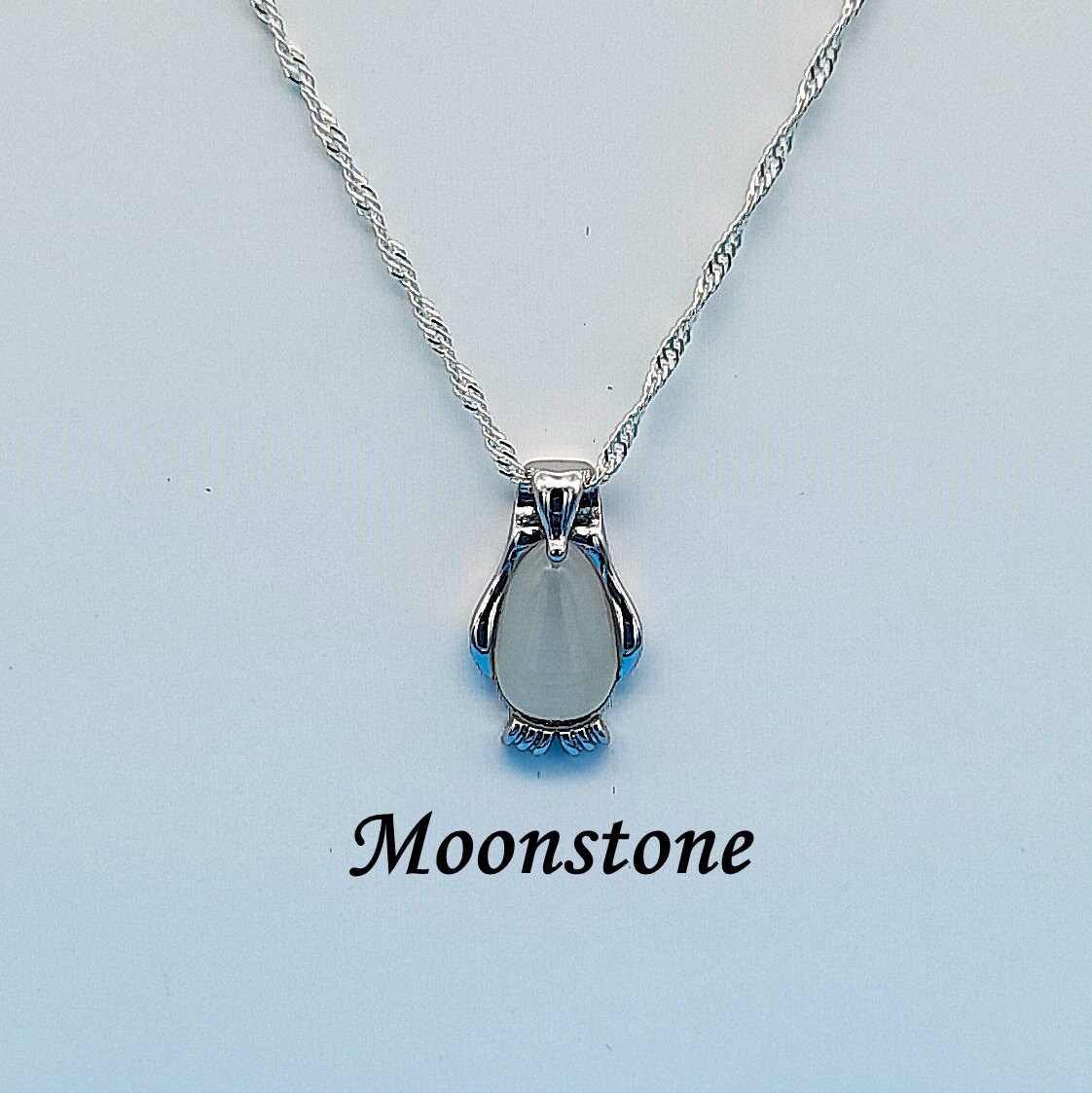 Personalisable Penguins at sunset themed necklace gift box | Etsy