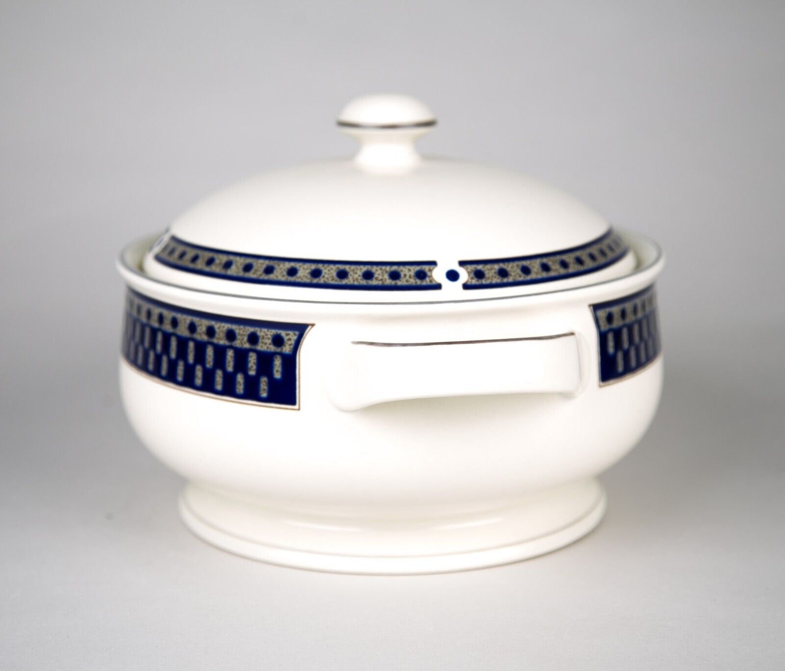 Mikasa Potter's Touch Aztec Blue 2 Qt. Round Covered - Etsy