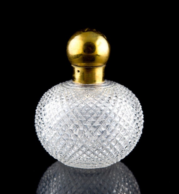 Antique Diamond Point Large Round Perfume Bottle with… - Gem