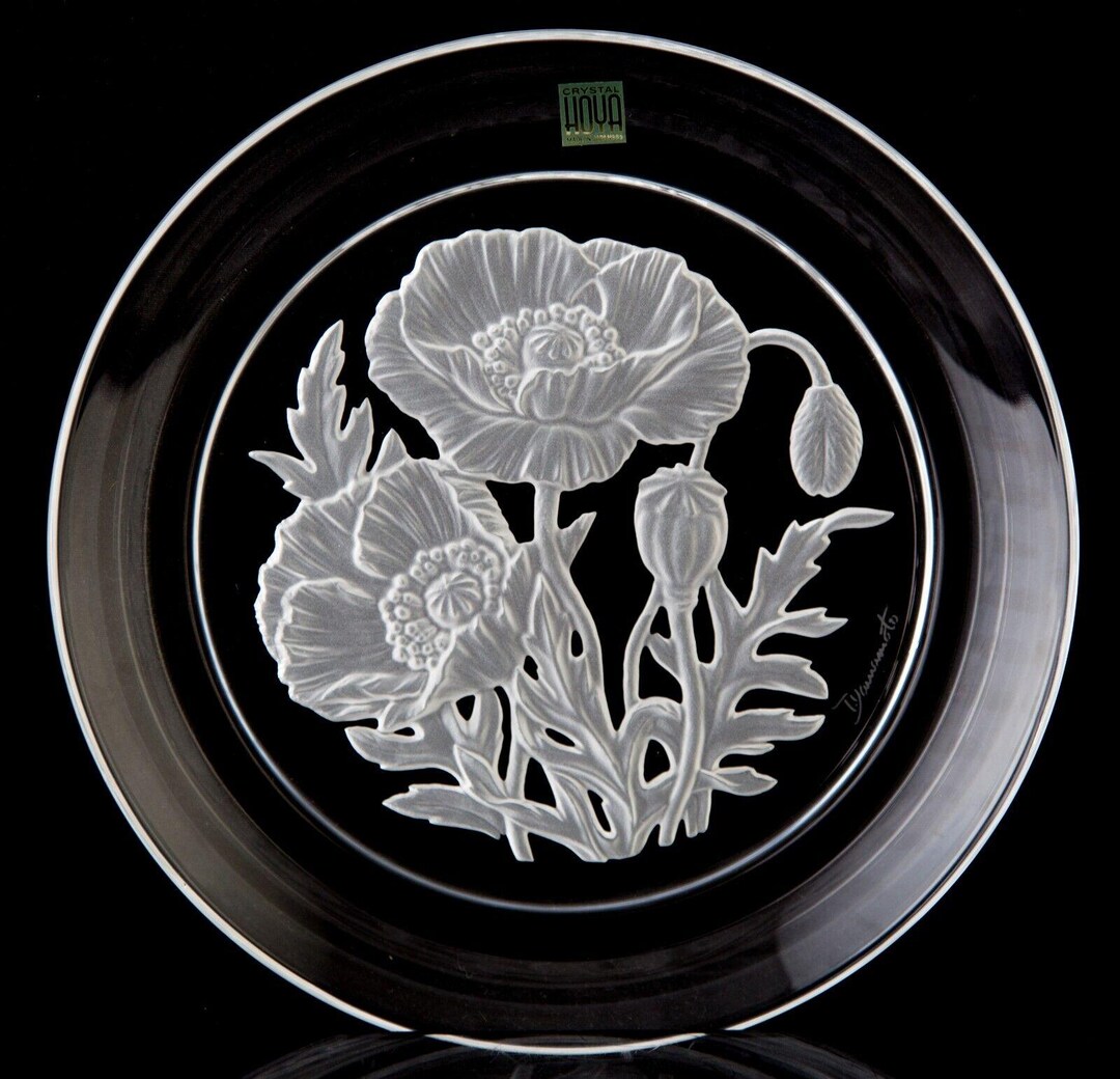 Hoya Flower of the Month Plate August Poppies Engraved Crystal - Etsy