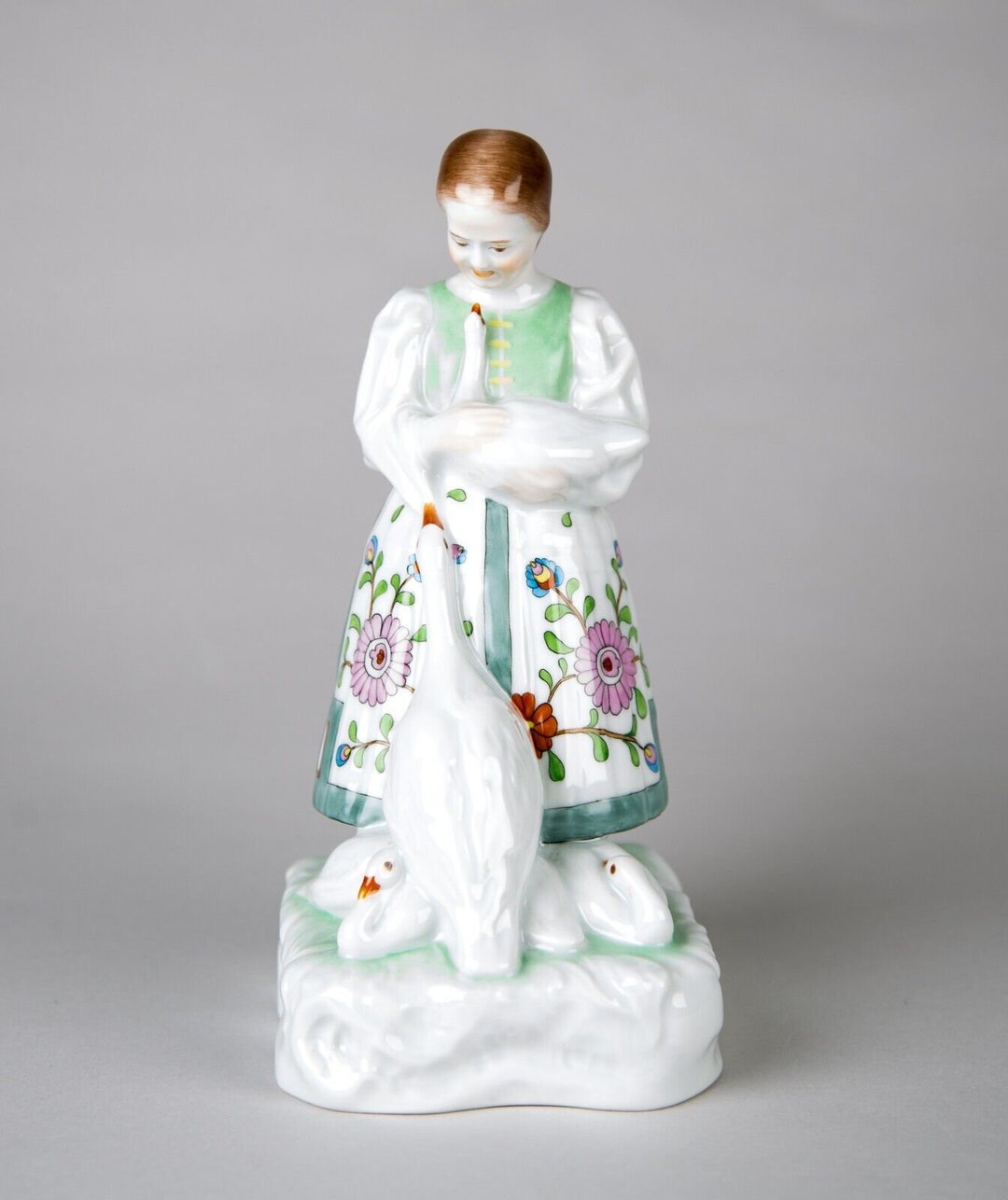 Herend Hand Painted Figurine 5555 Girl With Geese Vintage - Etsy