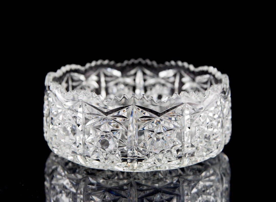 Vintage Pattern Glass Bowl 8" Sawtooth Edge Elegant Cut - Etsy