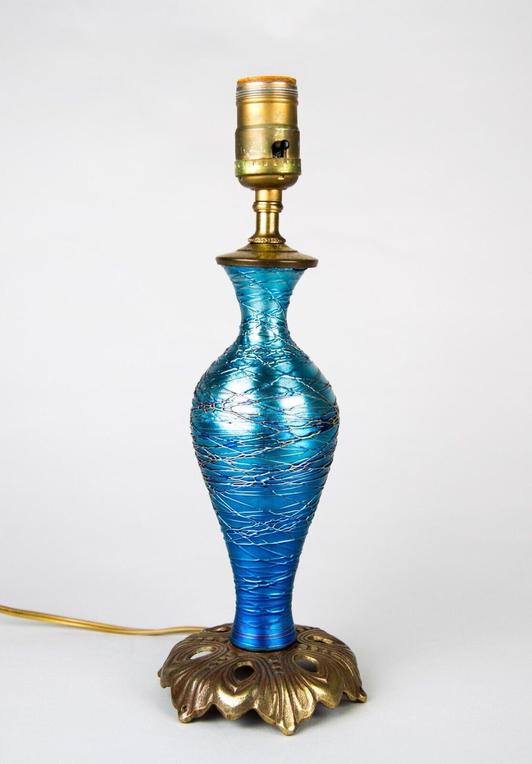 Antique Victor Durand Blue Aurene Threaded Art Glass Small - Etsy Antique Victor Durand Blue Aurene Threaded Art Glass Small - Etsy