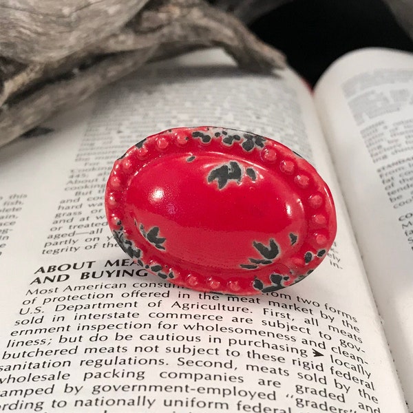 Red Knobs - Etsy