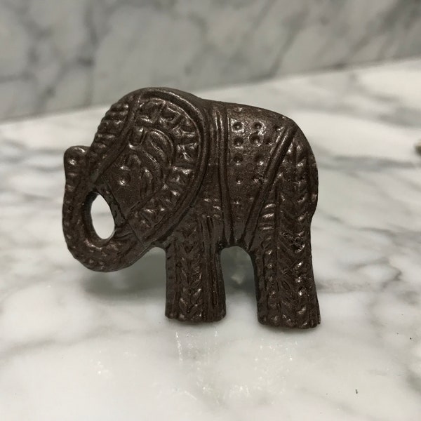 Elephant Knob - Etsy