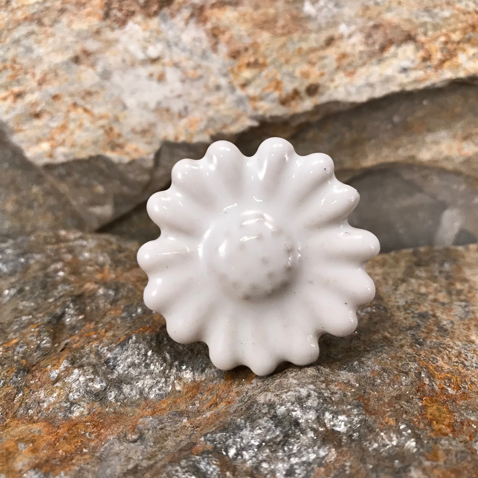 Ceramic Knob Flower Daisy Pull Knobs Country Farmhouse | Etsy