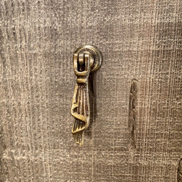 Metal Drawer Pulls - Etsy