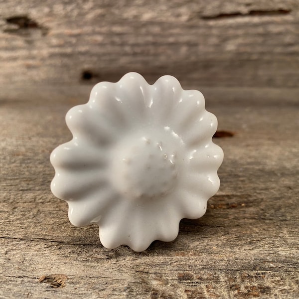 Flower Knobs - Etsy