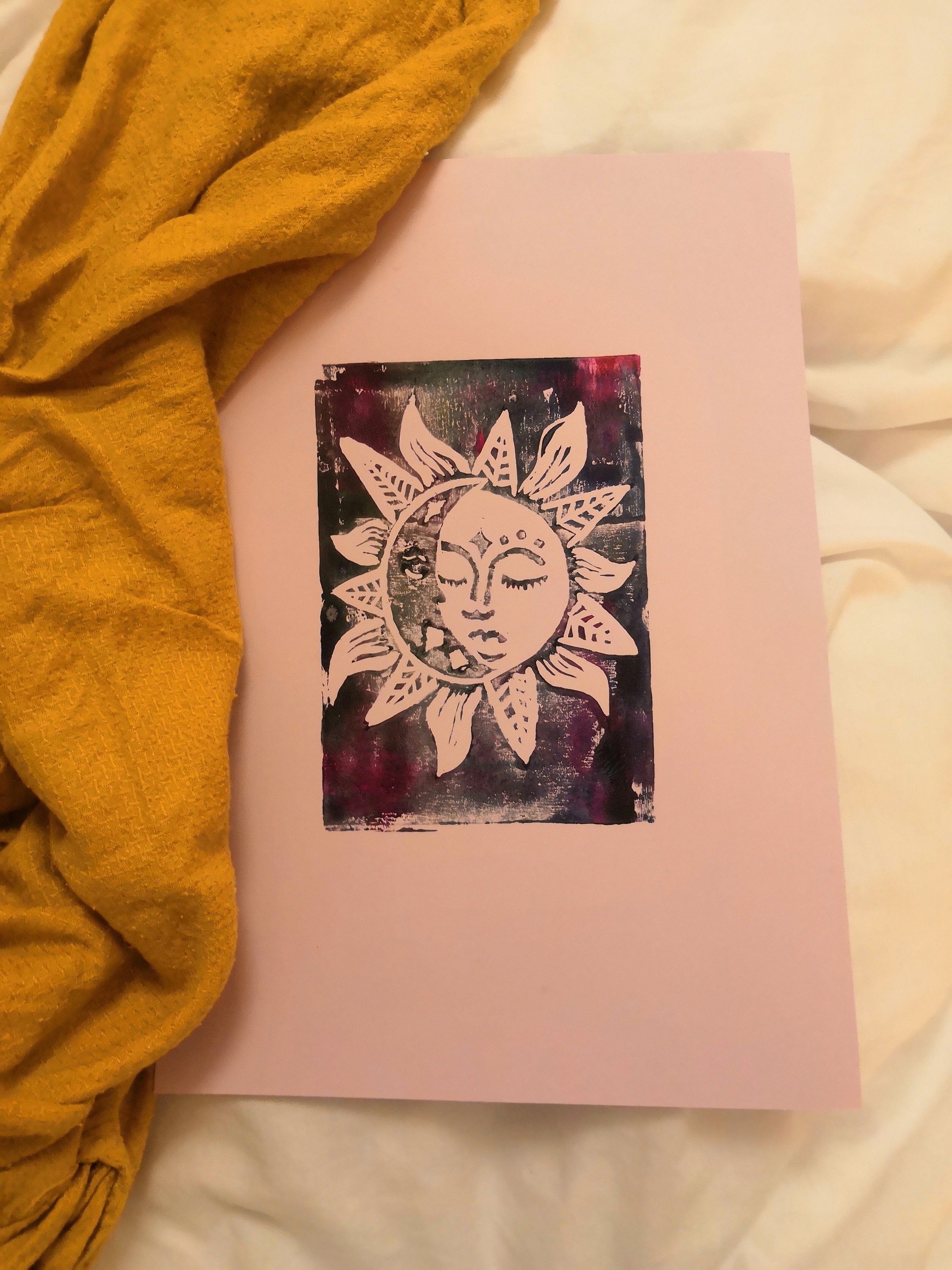 Sun & Moon lino print Hand carved and printed - Etsy.de