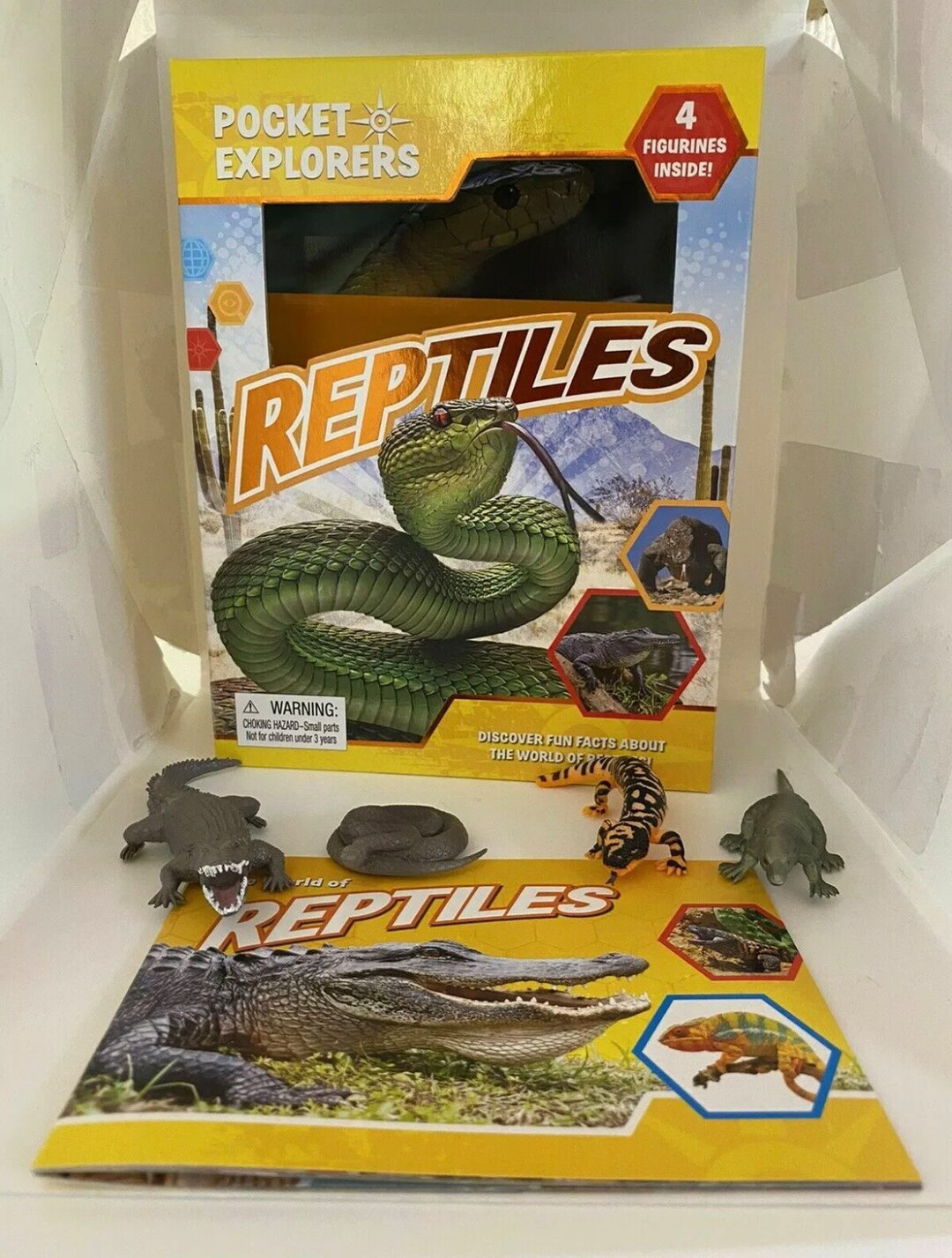 Reptiles Pocket Explorers Fact Books With 4 Plastic Figures and a ...