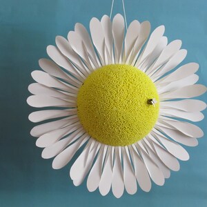 DAISY Pinata, Flower Pinata, Flower Birthday, Nature Pinata, Baby ...