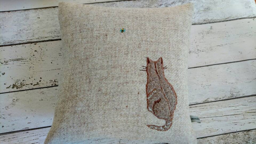 Hand Crafted Harris Tweed Little Cat and a Bee Embroidered Cushion ...