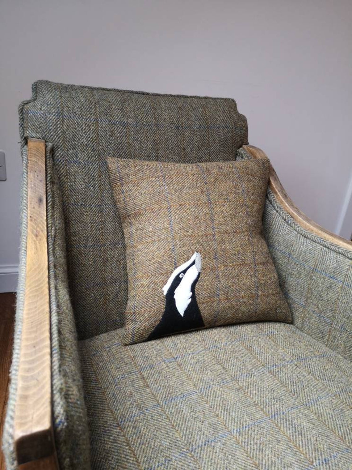 Hand Crafted Harris Tweed Badger Embroidered Cushion Cover - Etsy