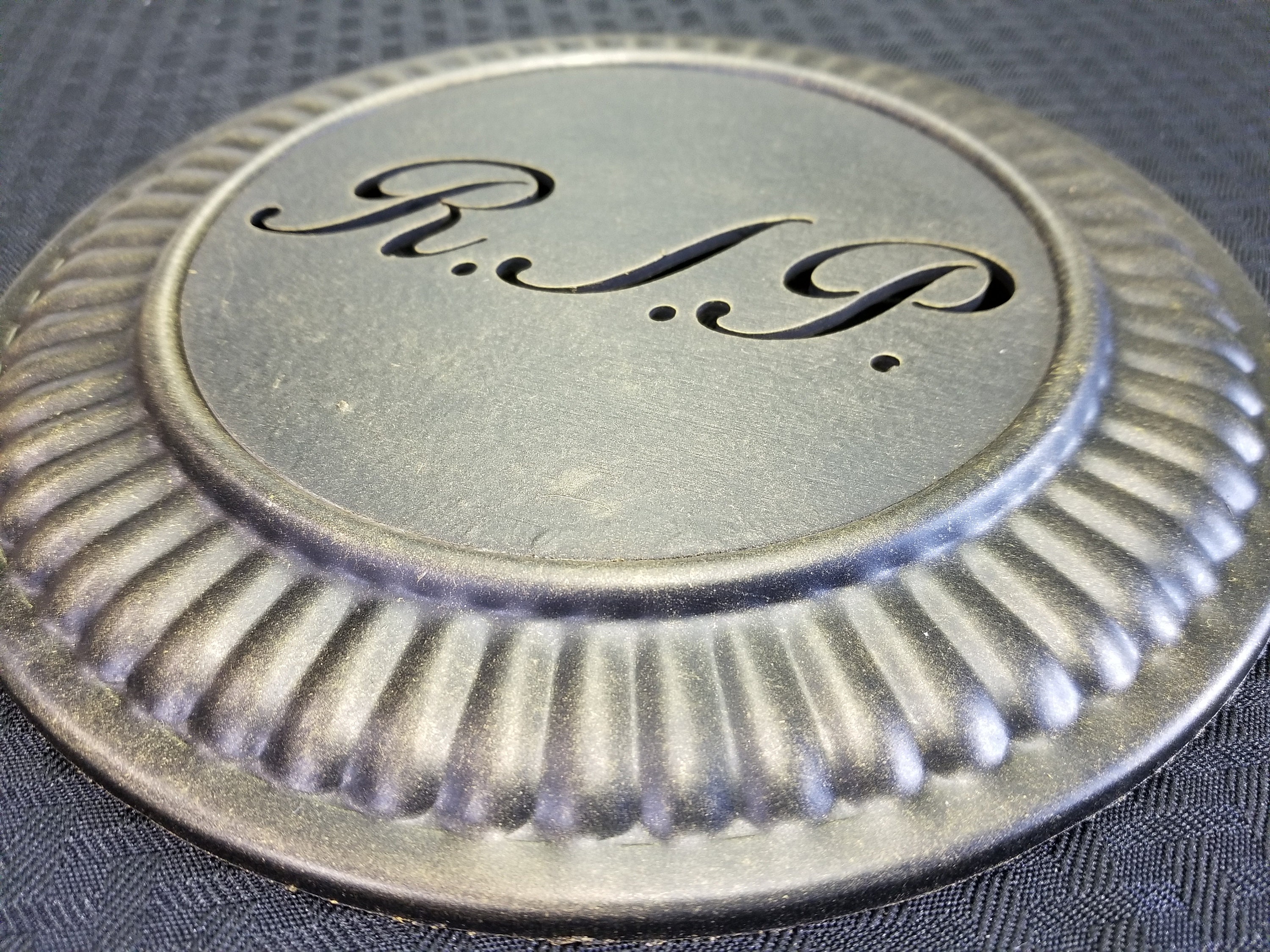 Large Round RIP Placard Perfect for Halloween and Haunted - Etsy