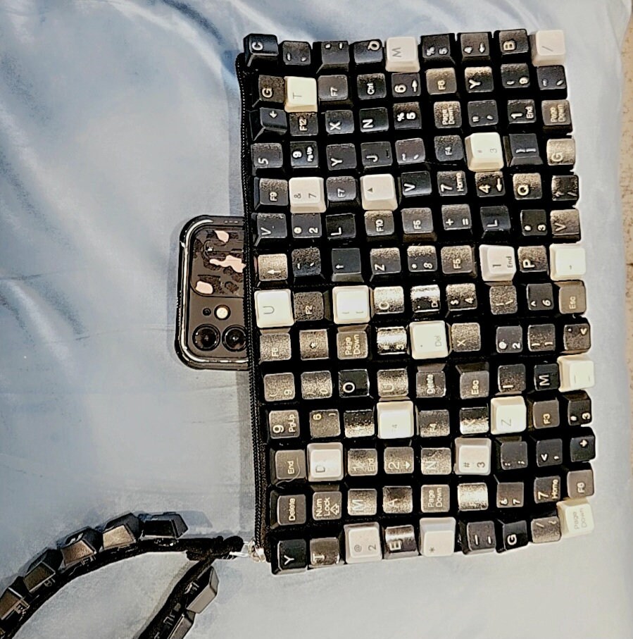 Limited Edition - Unique Computer Keyboard Black/white Wristlet Purse ...