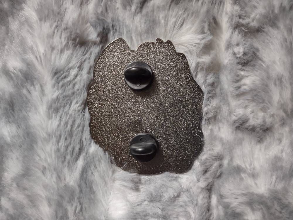 Izzy Moonbow 2 Tall Hard Enamel Pin by Gleamy Dreams - Etsy Denmark