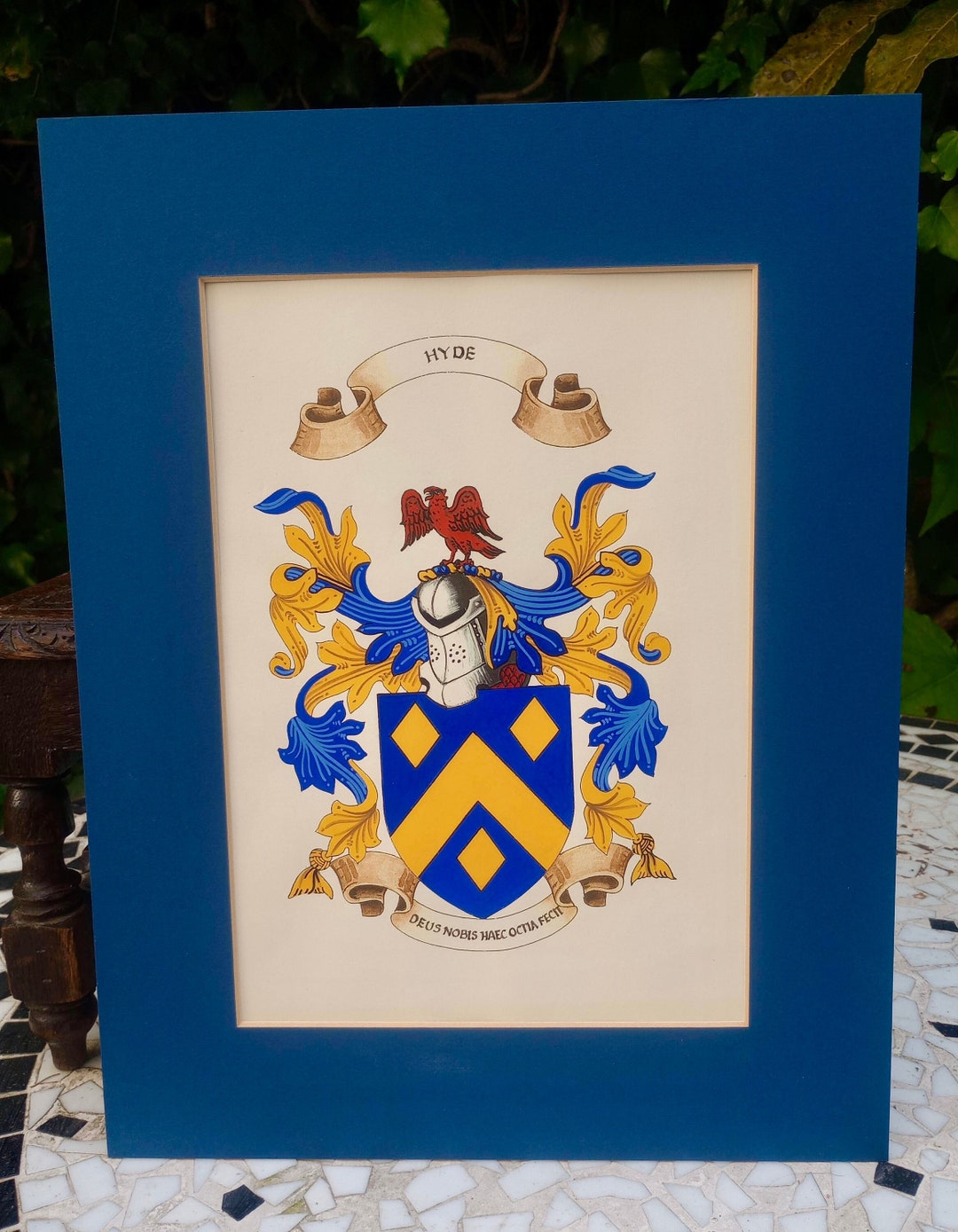 Hand-painted Hyde Family Crest: Vintage Coat of Arms Art - Etsy