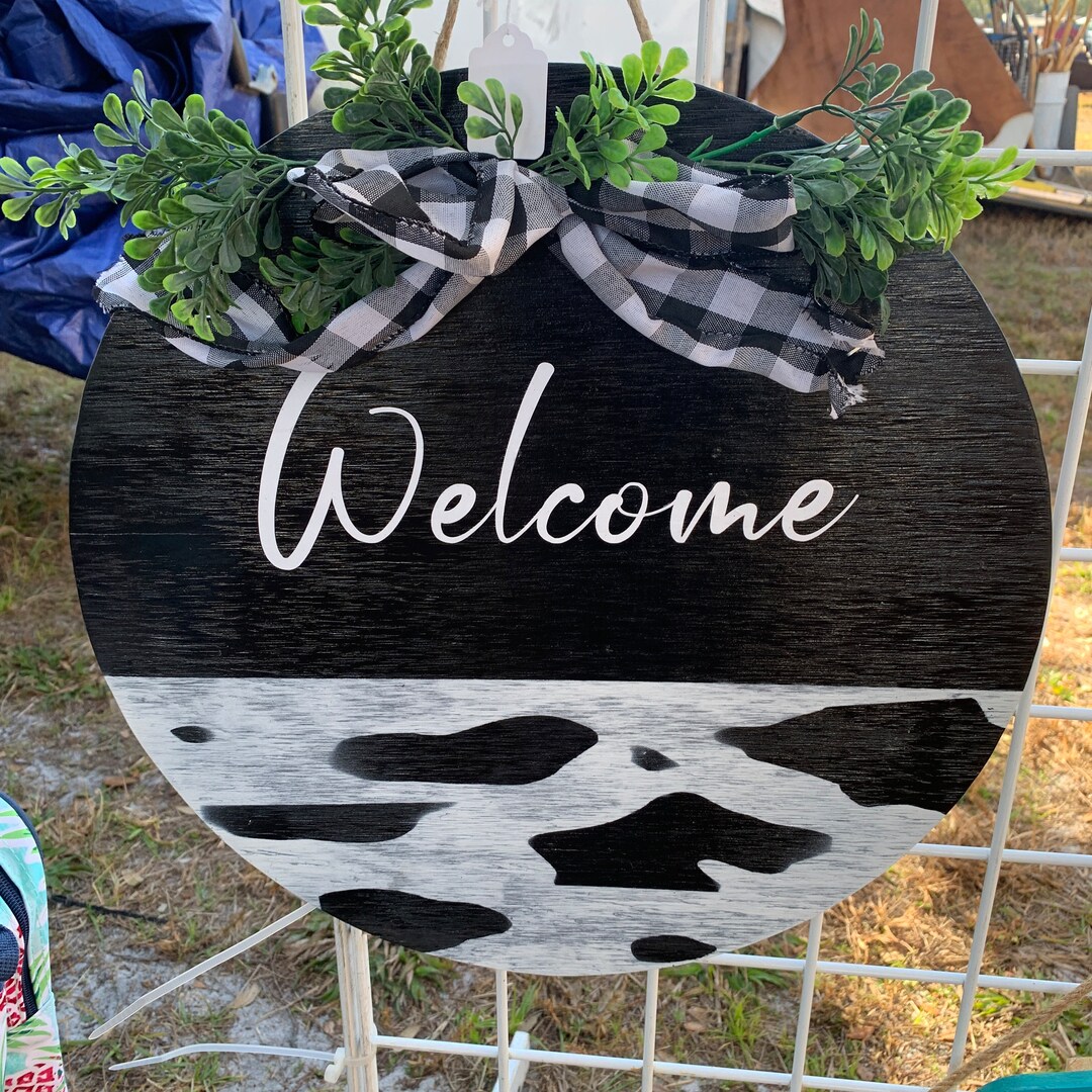 Welcome With Cow Print Circle Welcome Sign - Etsy