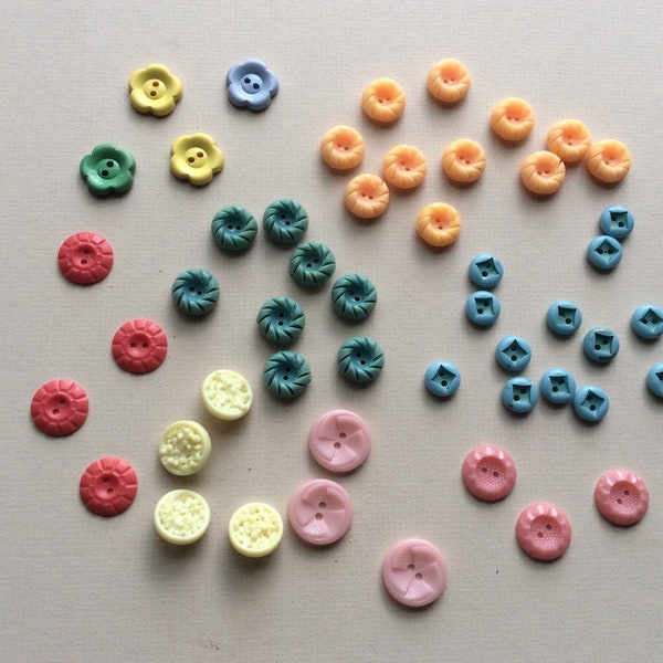 Plastic Buttons - Etsy