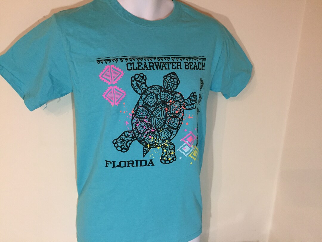 CLEARWATER BEACH, FLORIDA Sea Turtle -t-shirt Adult S T - Etsy