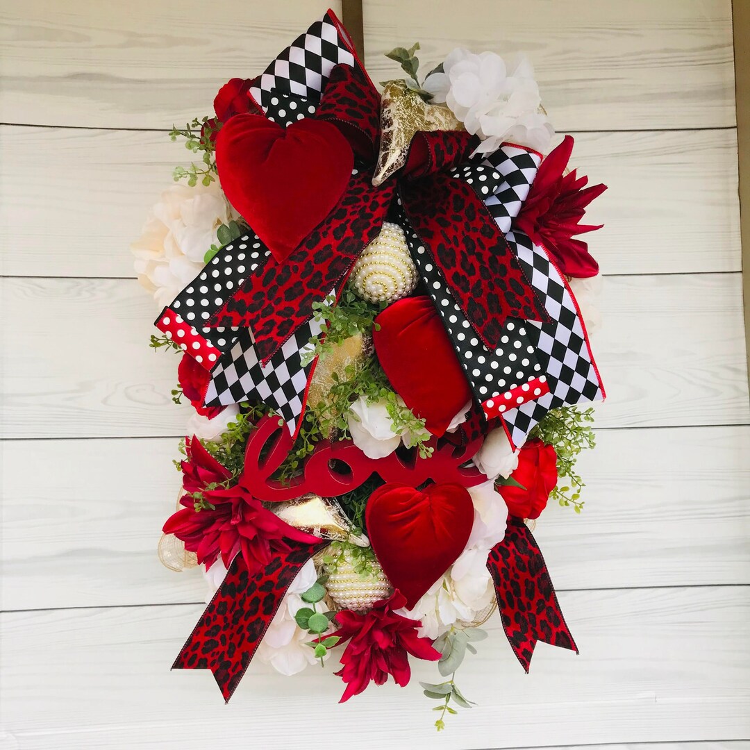 Handmade Red Velvet Hearts Front Door Decoration, Valentine's Day Leopard Print Horsehair Wired ...