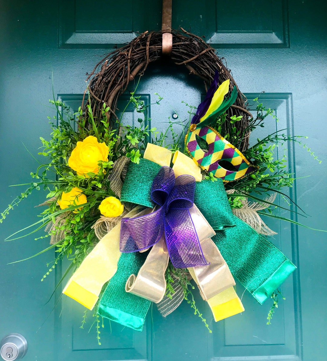 Mardi Gras Wreath, Mardi Gras Mask Wreath, Mardi Gras Door Wreath ...