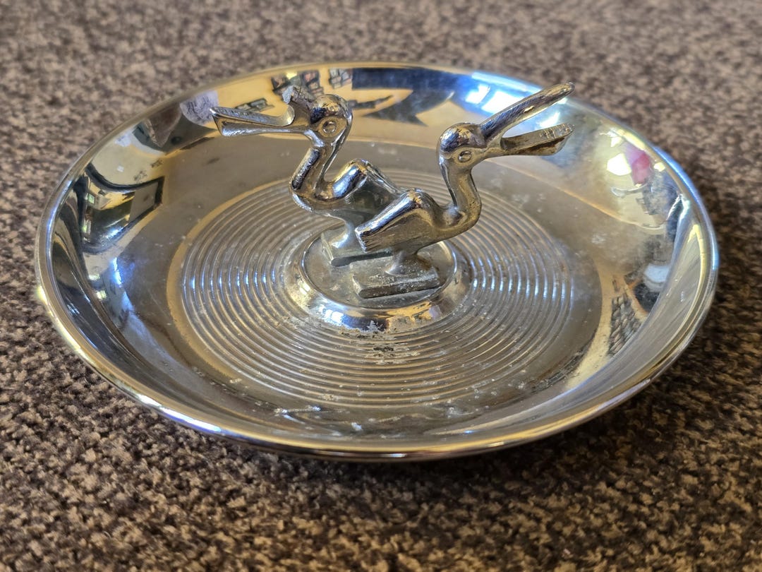 Vintage Hamilton Pelican Ashtray - Made in USA - Etsy