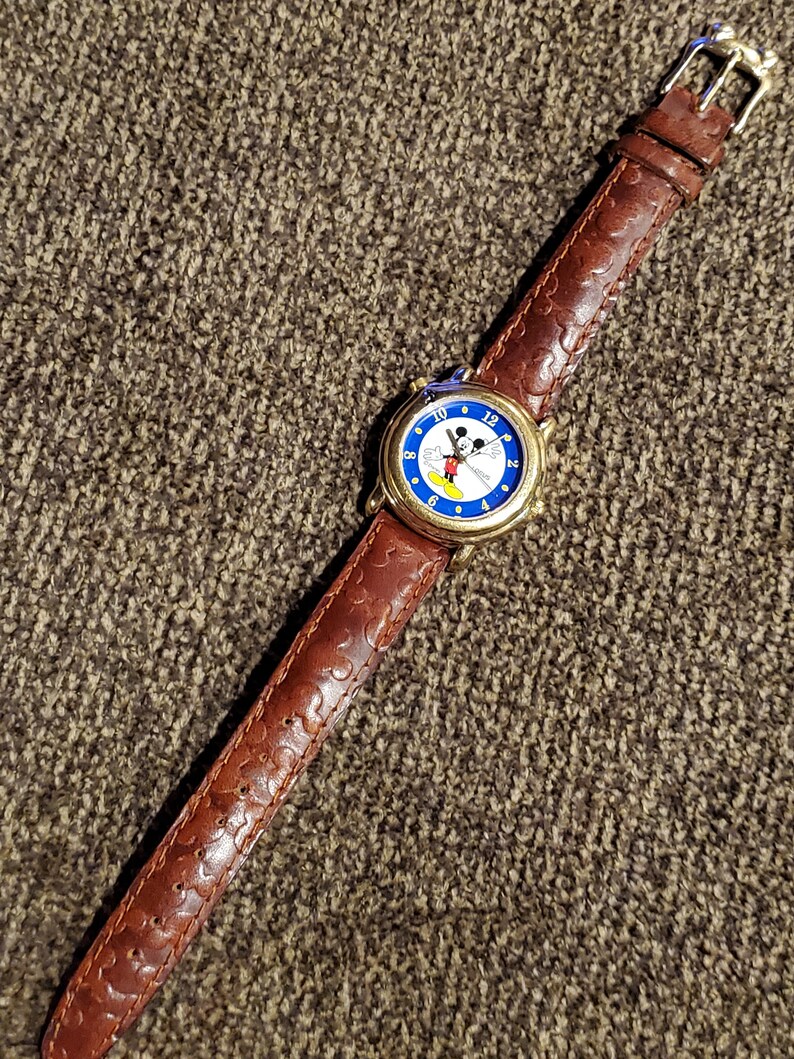 Musical Mickey Mouse Watch by Lorus | Etsy