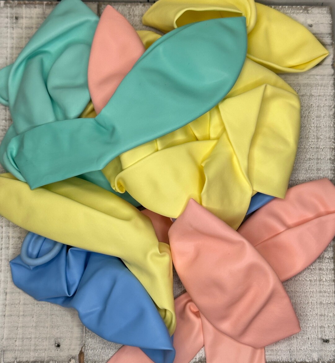 15 Pastel 12" Balloons - Yellow, Blue, Mint/aqua, Pink/peach ...