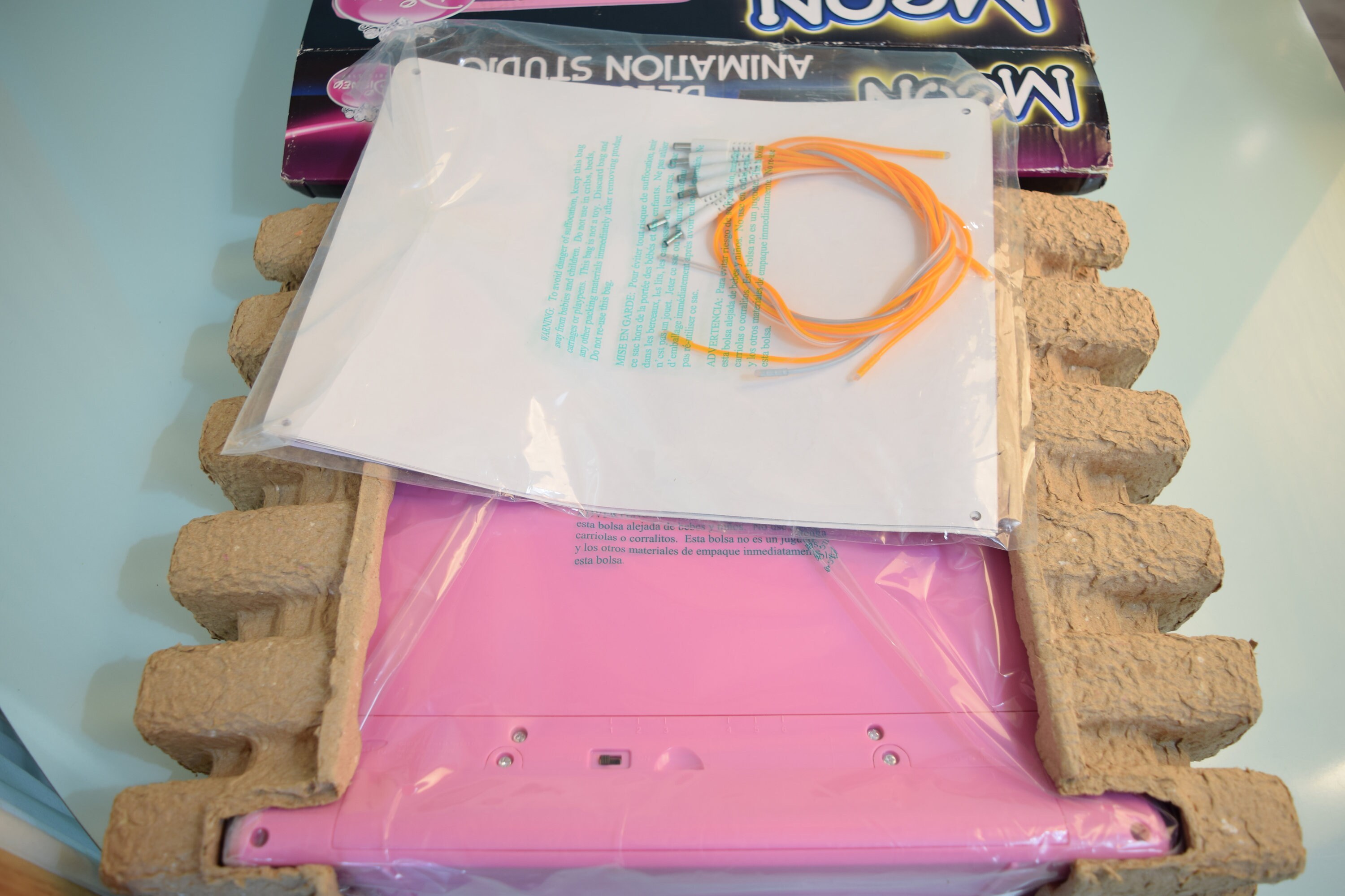 Disney Princess Meon Deluxe Neon Animation Studio Toy Never Played ...