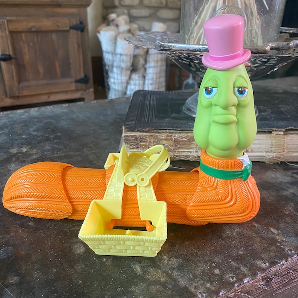 Strawberry Shortcake Worm - Etsy